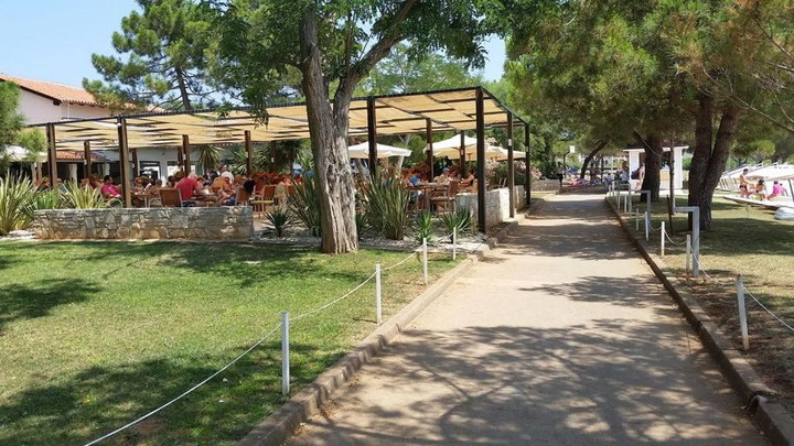 Apartment In Medulin With Terrace, Air Conditioning, Wi-fi, Washing Machine (3479-1) - Premantura