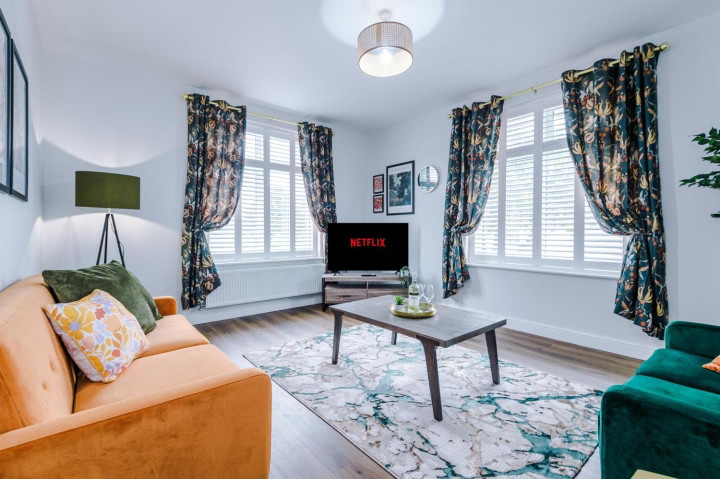 Parkview Place Serviced Apartment - Coventry