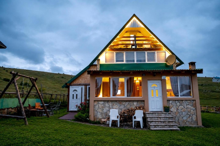 Apartments Baron ŽAbljak - Montenegro