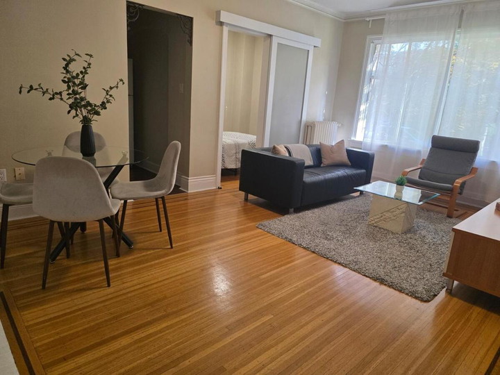 Gorgeous - Large And Modern Unit - North Vancouver