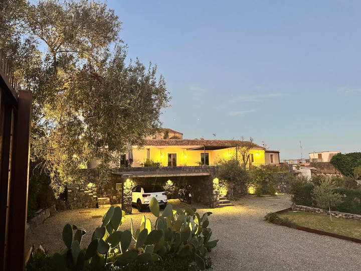 La Cantina Villa Di Campagna - Acireale