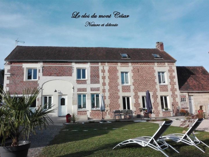 Le Clos Du Mont César - Noailles