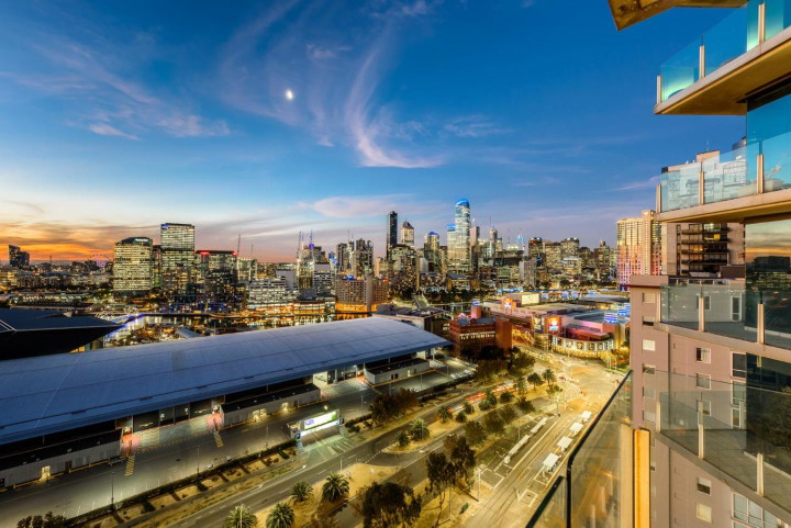 Exclusive Stays - The Centurion - St Kilda