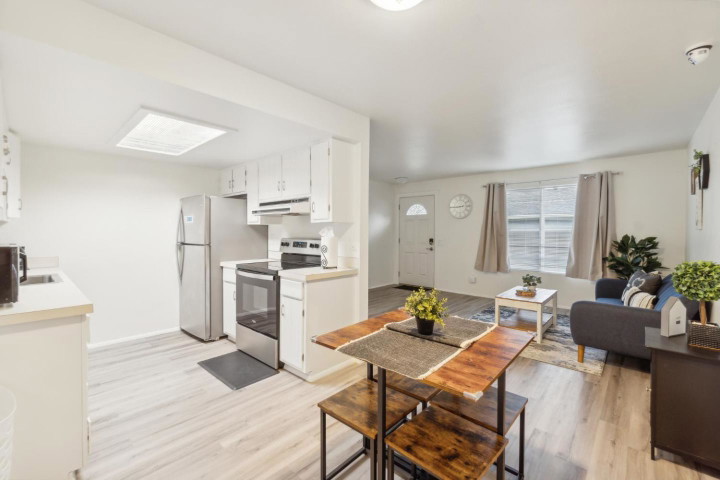 Central Bellevue North Suite Near Downtown & I-90 - Washington