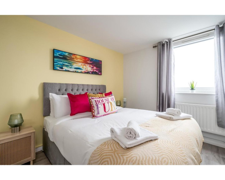 Central Belfast Apartments - Jubilee Heights - County Down