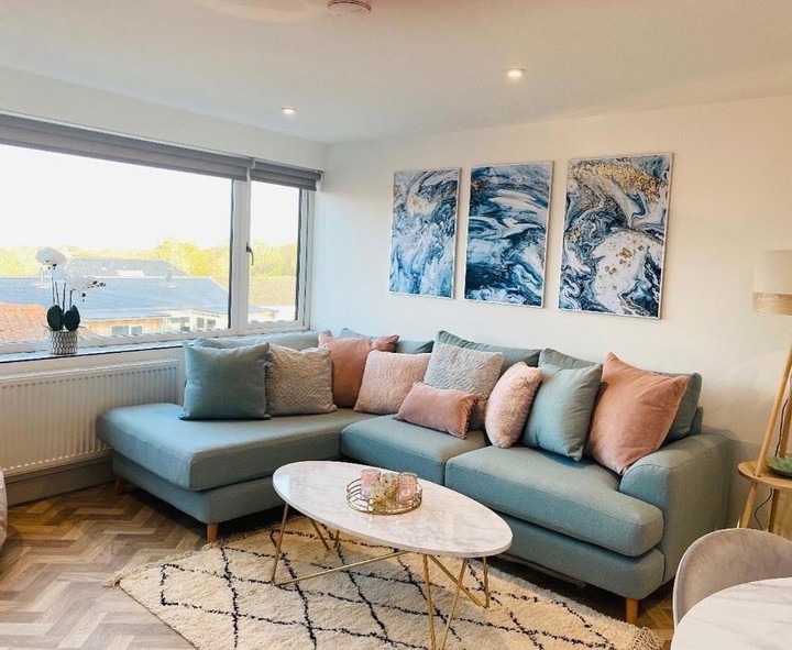 Lees Lookout Holt ,2 Bedroom Luxury Apartment With Private Parking - Holt