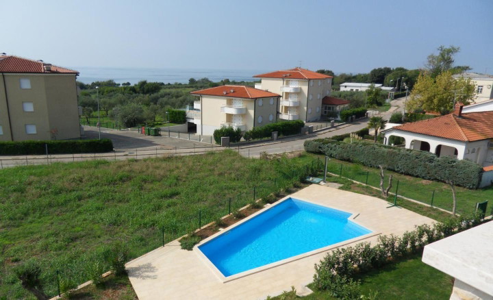 Nice Place With Pool - Umag
