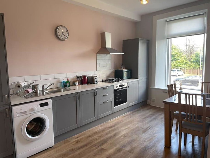 5 Minutes From Loch Lomond - Recently Renovated In 2023 Ground Floor 1-bed Flat - Ayrshire