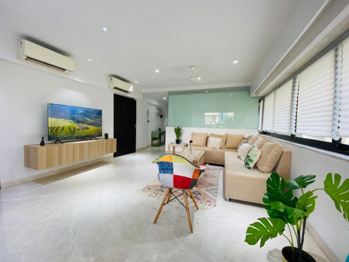 Connekthomes -Modern 3bed3bath In Prime Bandra Neighborhood - Mumbai
