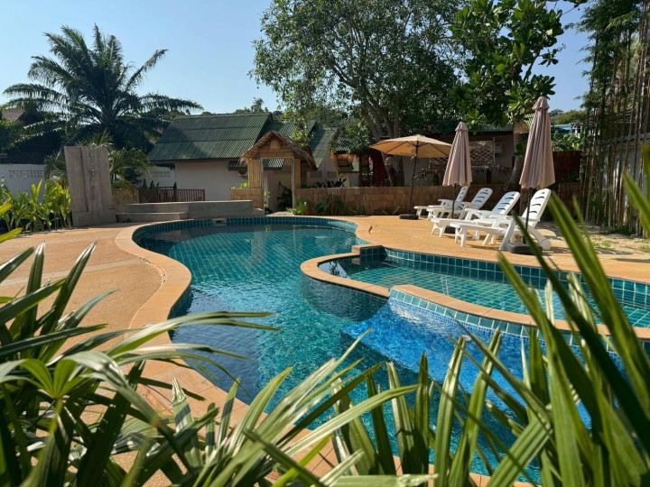 Tree Space Lanta Pool Stay Quiet & Near Beach - Ko Lanta District