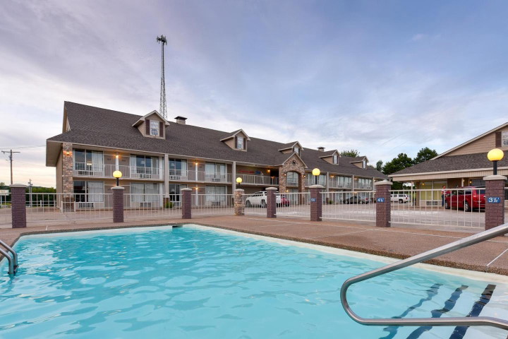 Interstate Inn - Oklahoma