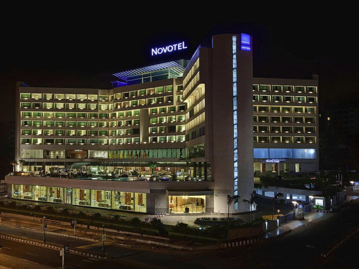 Novotel Visakhapatnam Varun Beach - Visakhapatnam