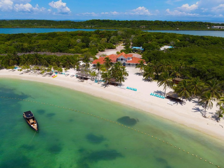 Hotel Agua Azul Beach Resort - Islas del Rosario