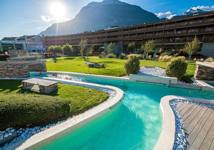 Hôtel Des Bains De Saillon - La Tzoumaz