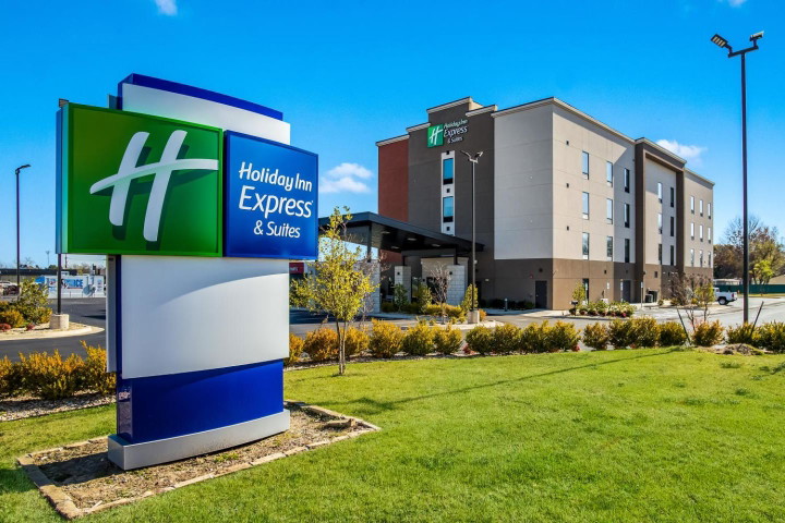 Holiday Inn Express & Suites Tulsa East - Catoosa By Ihg - Owasso, OK