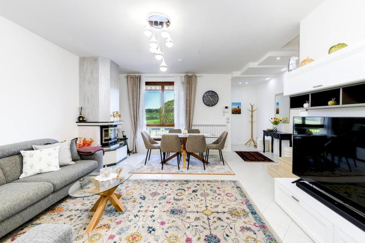 Casa Monti Degli Olivi Short-term Rental House - Sirmione