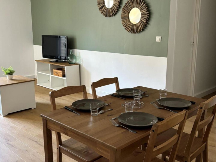 Appartement - Animaux Admis - 5 Pers. - Api-1-52-2246 - Challans