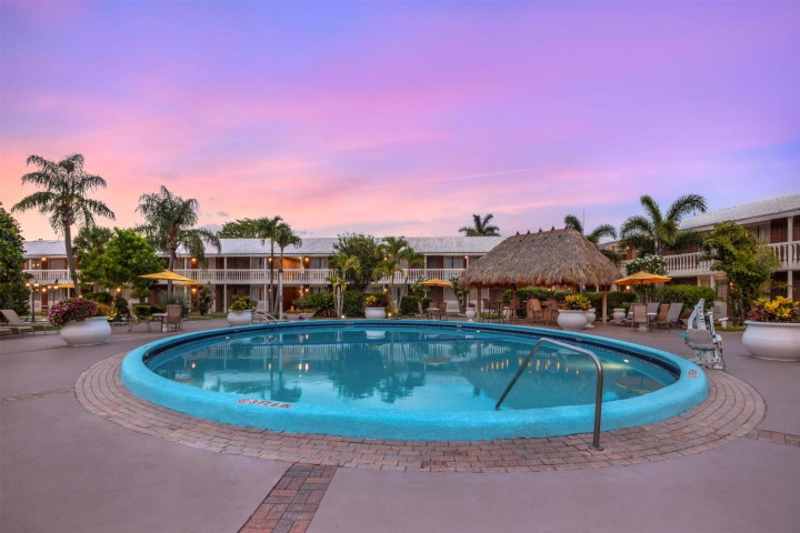 Best Western Palm Beach Lakes - Palm Beach Gardens, FL