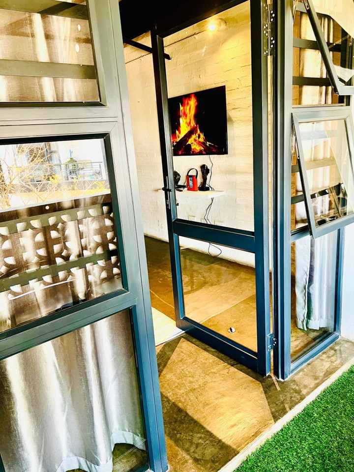 Cosy Stay At 371 Craftsmanship Maboneng - Alberton