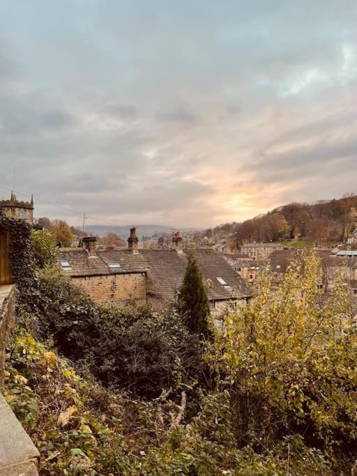Brook Cottage - Yorkshire