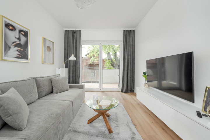 Mieszczańska Modern Apartment With Balcony & Free Parking Wrocław By Noclegi Renters - Wrocław