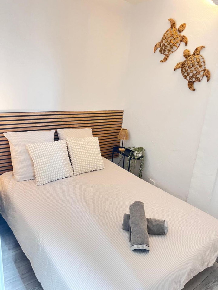 Port De Hyeres - Appartement 40m2 - 4 Personnes - Place De Parking - Île de Porquerolles