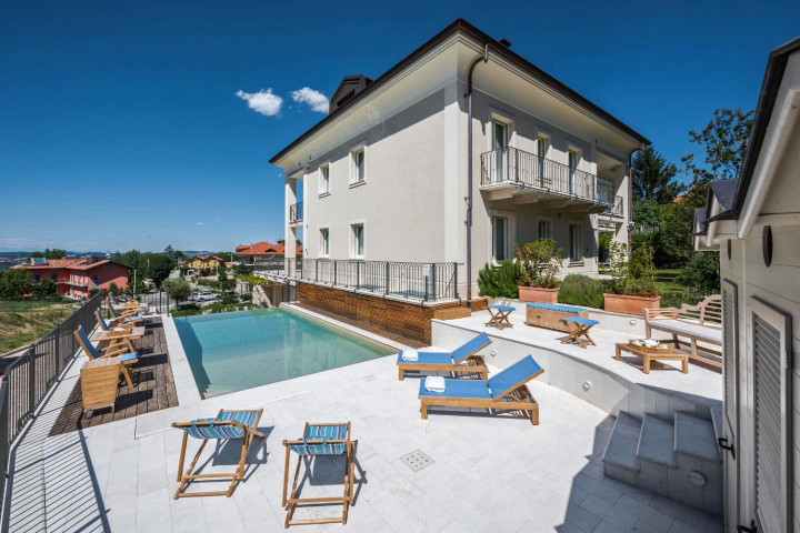 Villa Vitae - Alba