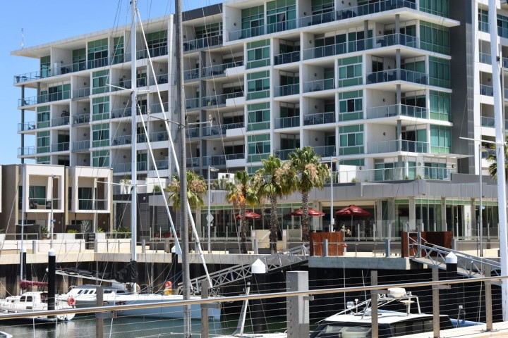 Breakwater Apartment - South Australia