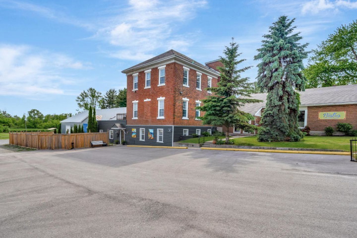 The Bloomfield Inn - Prince Edward