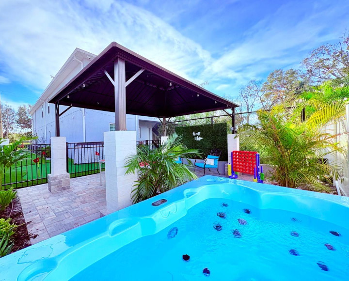Newly Built Condo, Lovely And Spacious Centrally Located In Tampa - Tampa, FL
