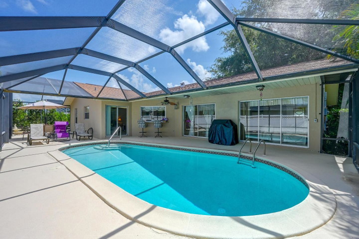 Marco Island Retreat W/ Pool ~ 1 Mi To Beach - マルコ・アイランド, FL