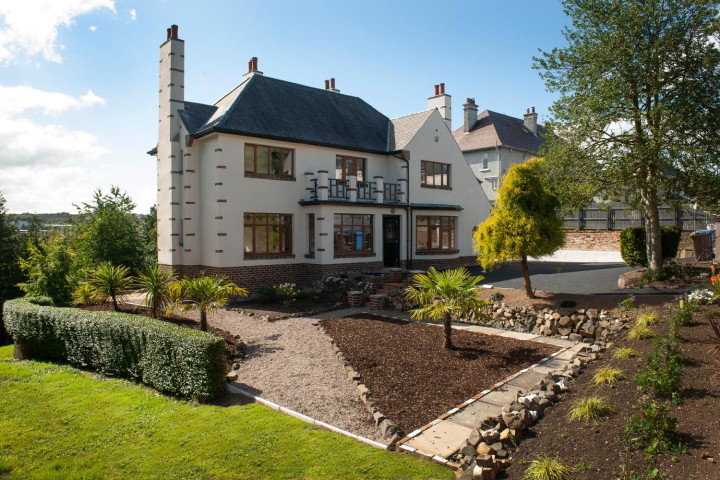 The Old Mount Manor - Hot Tub & River Views - Portstewart