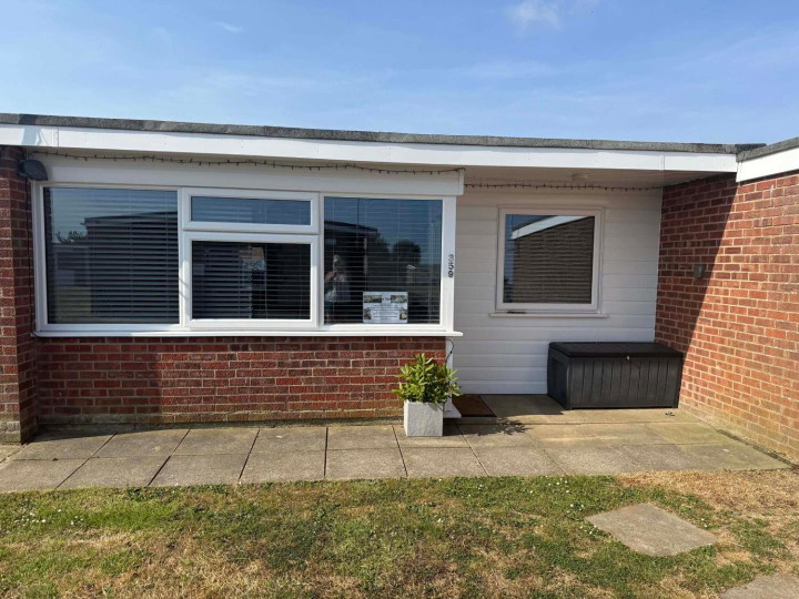 Chalet 359 - Winterton-on-Sea