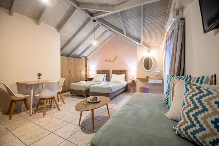Koukos Loft Apartments - Zakynthos