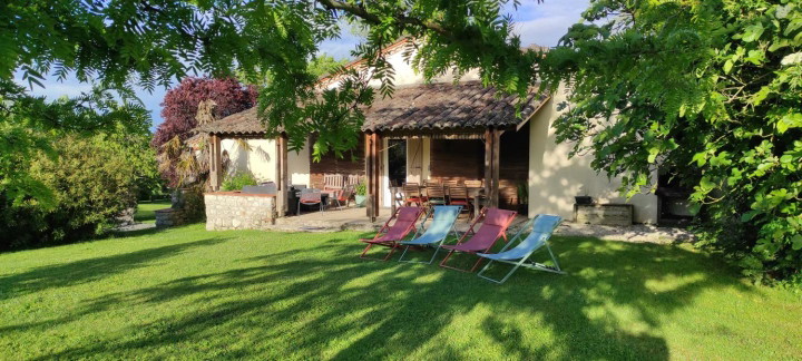 Gites De Nicou - L'auvent - Villeneuve-sur-Lot