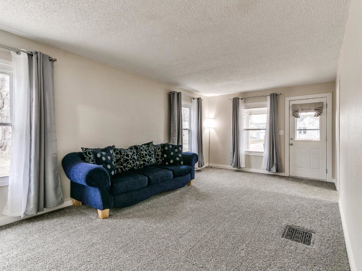 Cozy House Near Iowa State Fairgrounds! - Des Moines