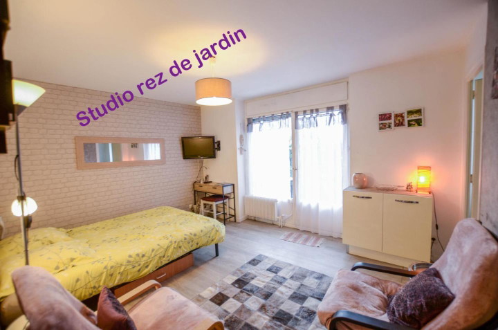Le Montcalm, 27 M2, Rez De Jardin, Parking Gratuit - Aix-les-Bains