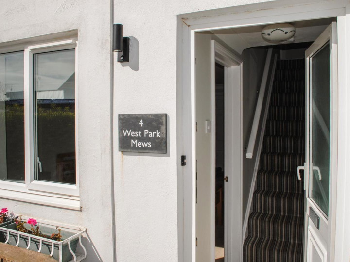 4 West Park Mews - Devon