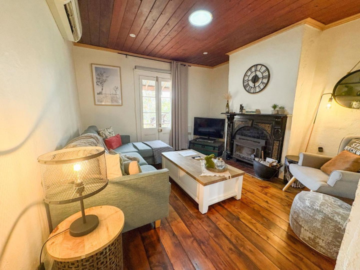 Gladstone House - Beechworth