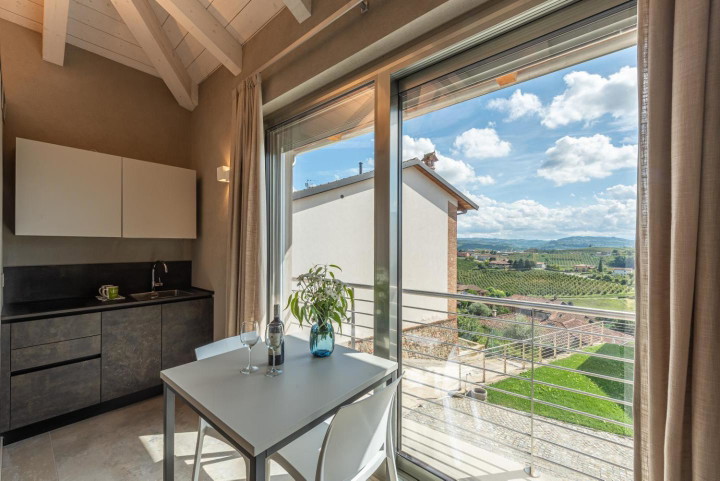 Basumse Holiday Apartments, Langhe - Barolo