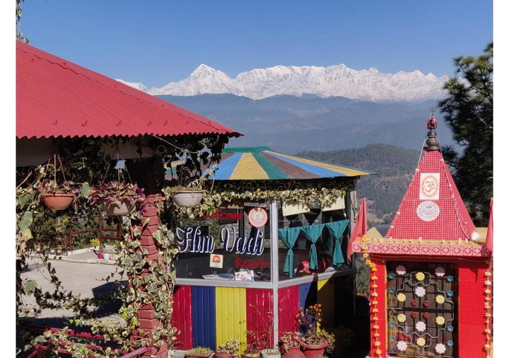 Himvadi Resorts Kausani - Uttarakhand