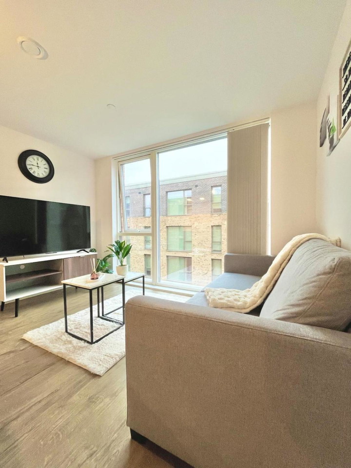 Modern 2bed Apartment In Birmingham City Centre 2 Mins From Train Station With Free Parking And Wifi - Birmingham