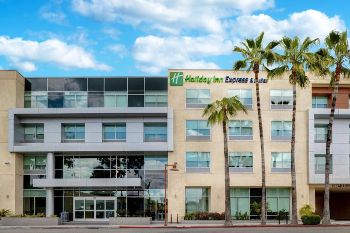 Holiday Inn Express & Suites - Glendale Downtown - Burbank, CA