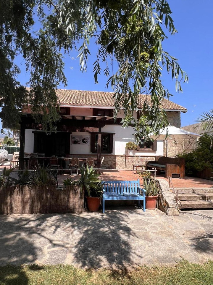 Kite House Tarifa - Spain
