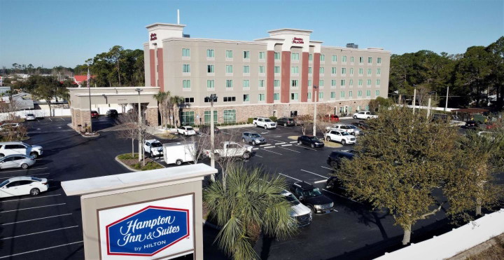 Hampton Inn & Suites Jacksonville Beach Boulevard/mayo Clinic - Jacksonville, FL
