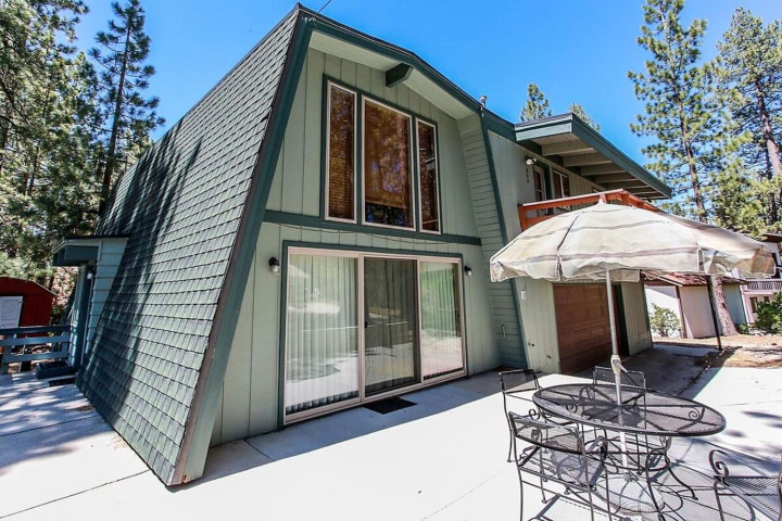 Ski/bike Park Retreat-switzerland Ski Chalet W/ Foosball - Big Bear Lake, CA