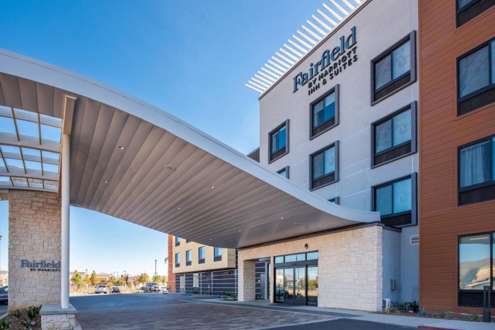 Fairfield Inn & Suites By Marriott Menifee - Lake Elsinore, CA