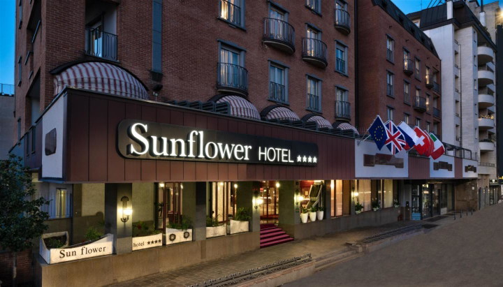 Hotel Sunflower - Limbiate
