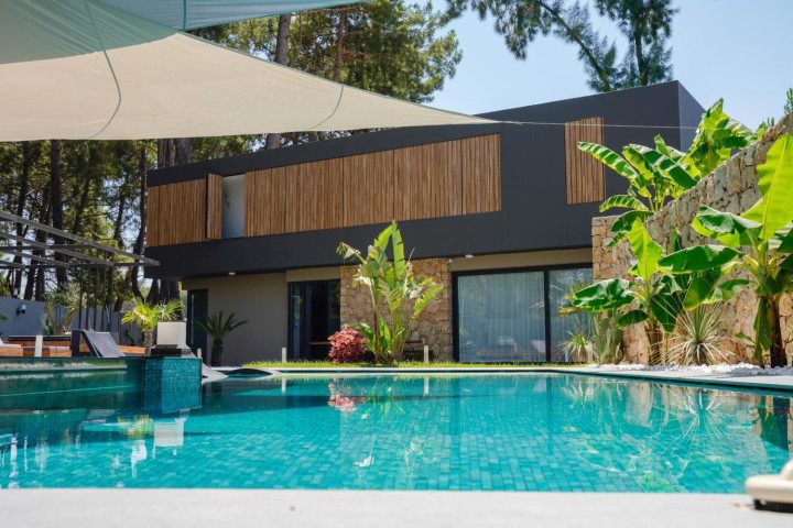 Modern Antalya Villa With Private Pool & Garden -10 Guests - Antalya