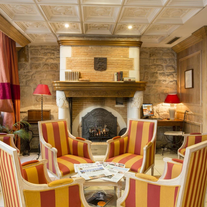 Elysees Niel Hotel - Jouy-en-Josas